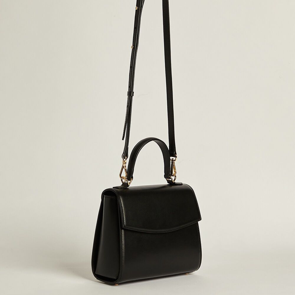 ROMUN CLASSIC BAG _ BLACK - 감도 깊은 취향 셀렉트샵 29CM