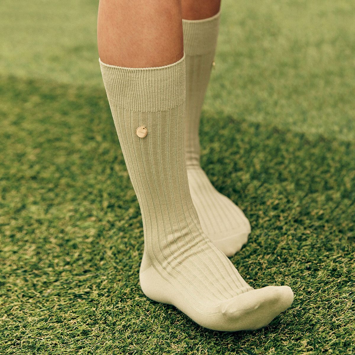 Chung Logo Coin Socks_Olive - 감도 깊은 취향 셀렉트샵 29CM