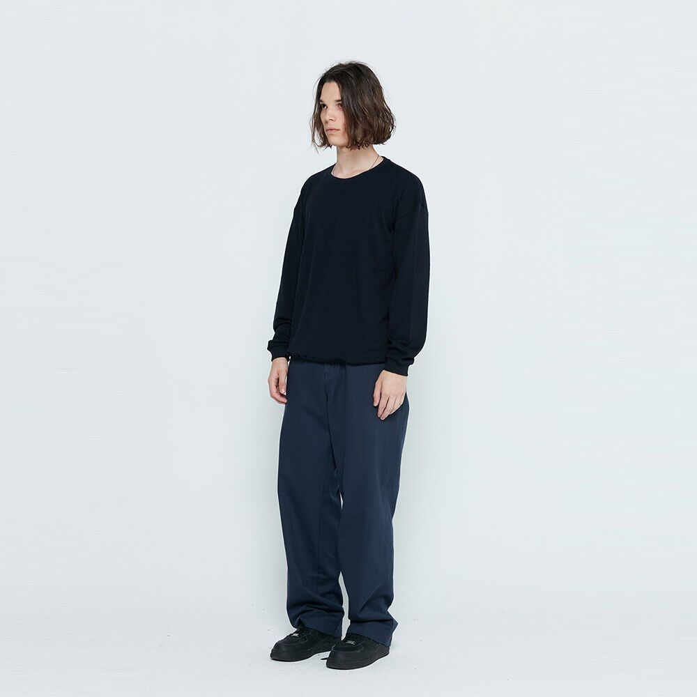 PLASTIC PRODUCT - CROSS LINE KNIT (NAVY) - 감도 깊은 취향 셀렉트샵 29CM