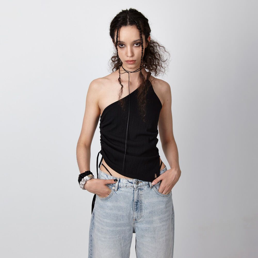 ANNA TWISTED SLEEVELESS (BLACK) - 감도 깊은 취향 셀렉트샵 29CM