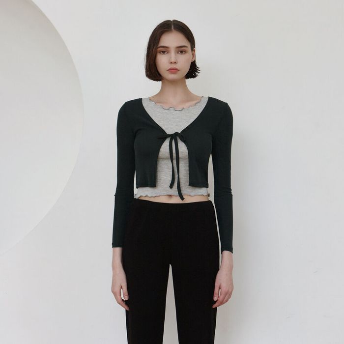 여성 요가복 DEVI-T0063-차콜 필라테스 리본 크롭 가디건 - 감도 깊은 취향 셀렉트샵 29CM