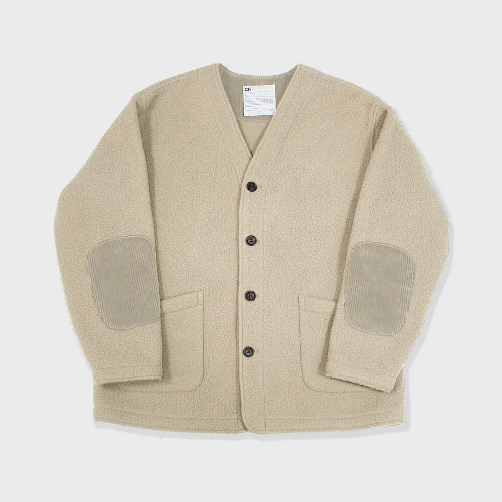 Cb FLEECE CARDIGAN(BEIGE) - 감도 깊은 취향 셀렉트샵 29CM