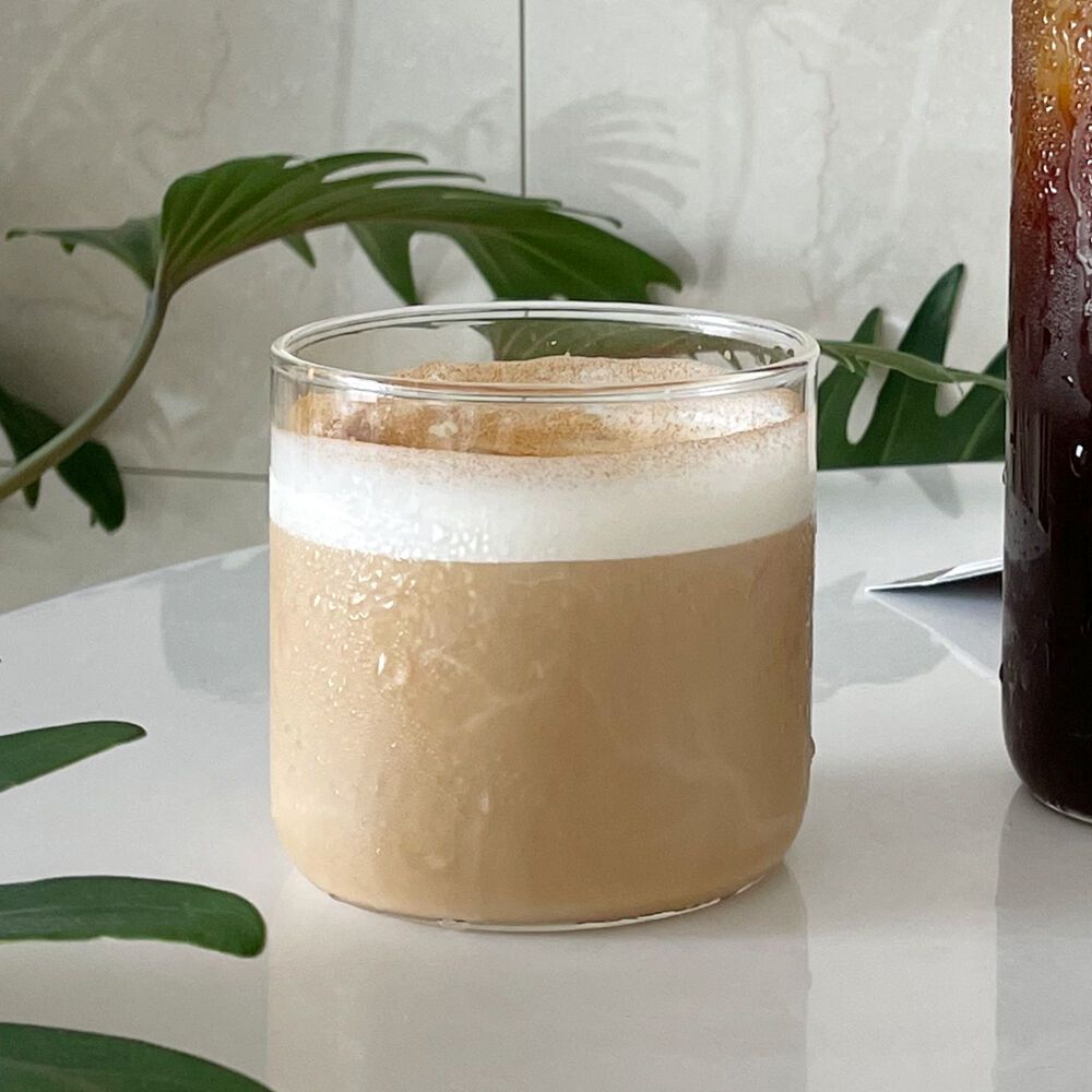 1+1 로웰일자원형 아메리카노 대용량 아이스잔 내열유리컵 350ml - 감도 깊은 취향 셀렉트샵 29CM