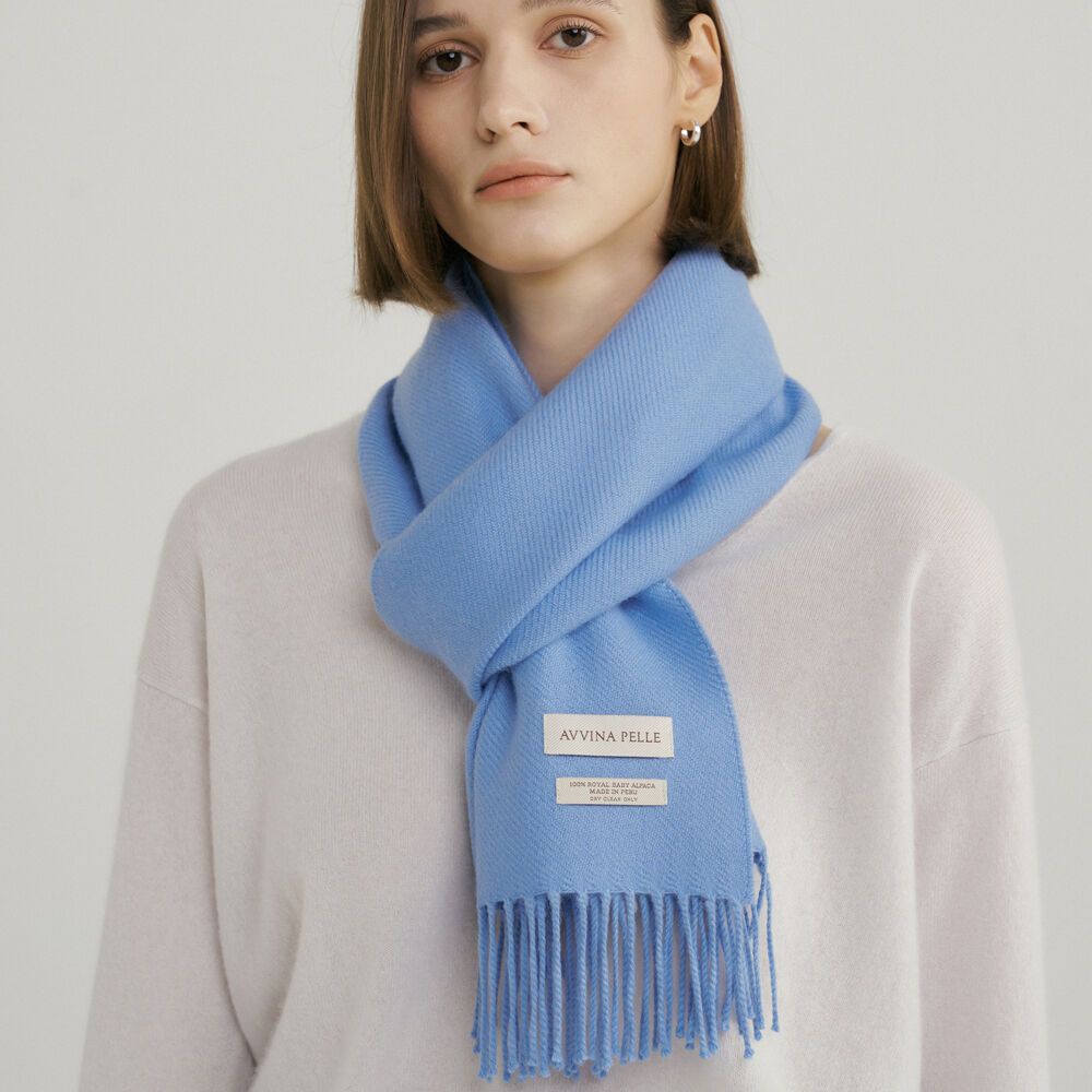 Royal Baby Alpaca Muffler - Azure Blue - 감도 깊은 취향 셀렉트샵 29CM