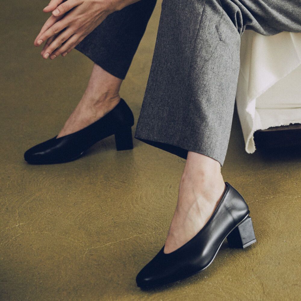 [리퍼브]Wood Sole Square Pumps LMS204S[235] - 감도 깊은 취향 셀렉트샵 29CM