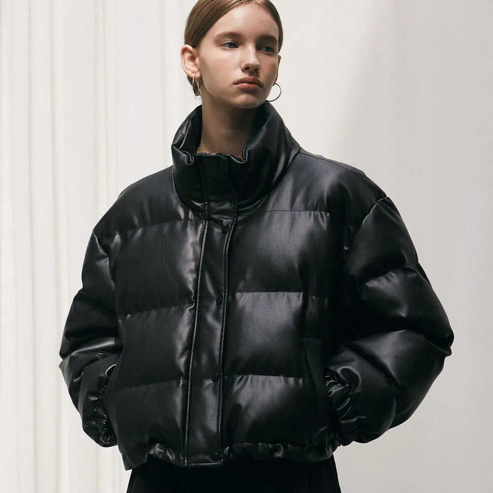 SENSUAL LEATHER SHORT PADDING_3 COLOR - 감도 깊은 취향 셀렉트샵 29CM