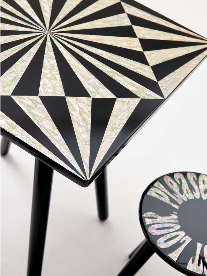 Jagae Table 자개 테이블 - 감도 깊은 취향 셀렉트샵 29CM