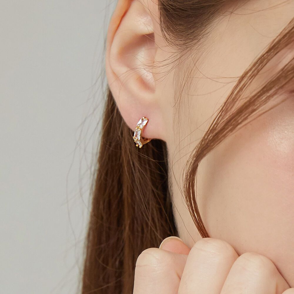 SHINE RING EARRINGS (2colors) AE422007 - 감도 깊은 취향 셀렉트샵 29CM