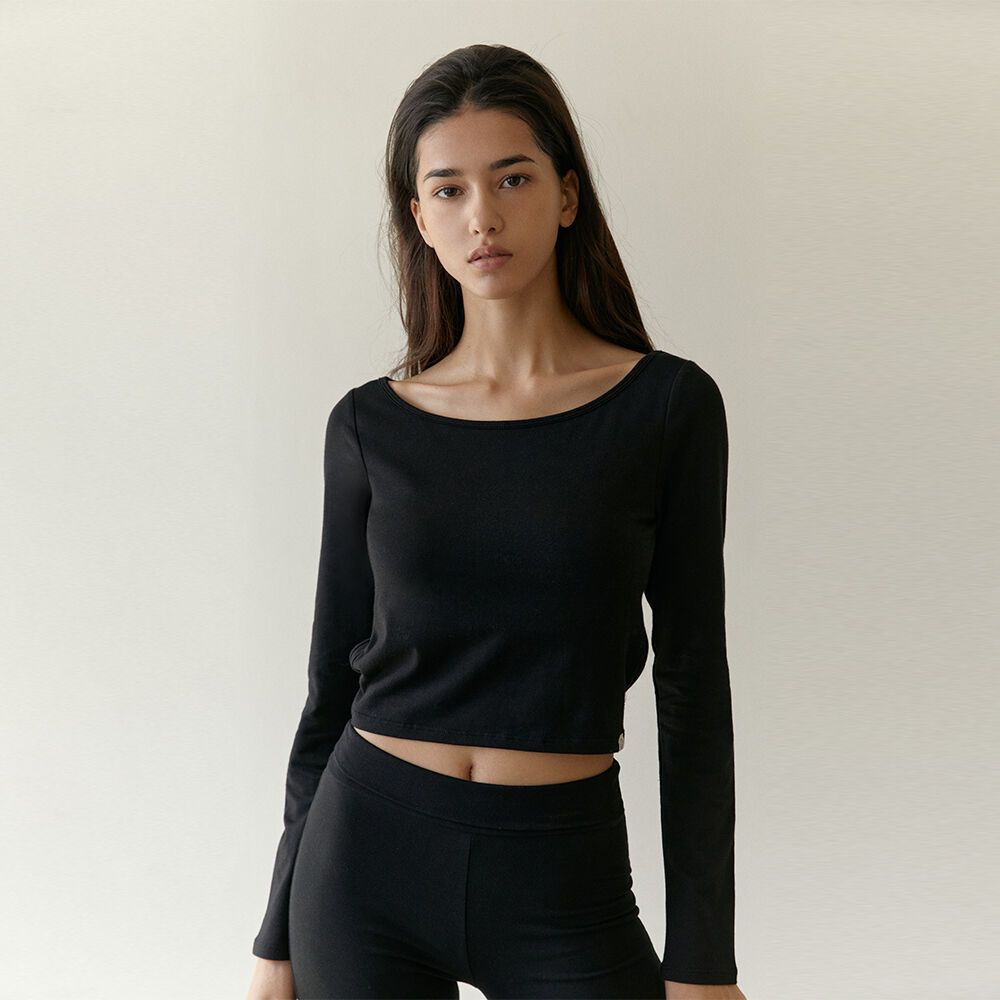 Jnana back strap top (Ebony black) - 감도 깊은 취향 셀렉트샵 29CM