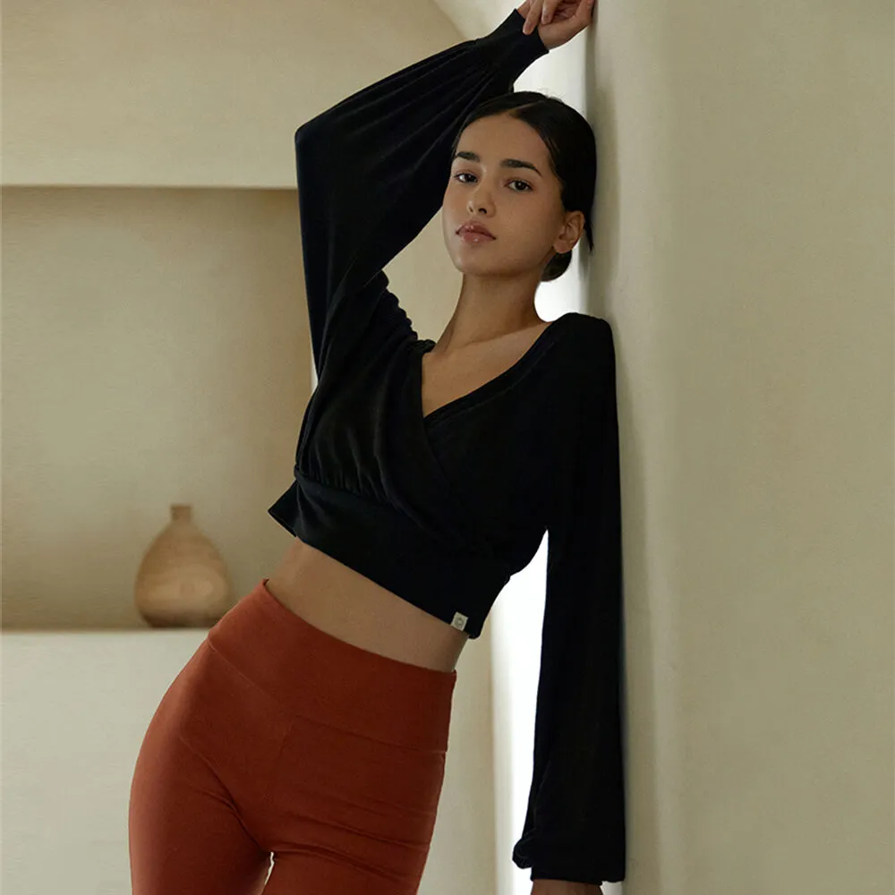 Ajna crop cover up (Ebony black) - 감도 깊은 취향 셀렉트샵 29CM