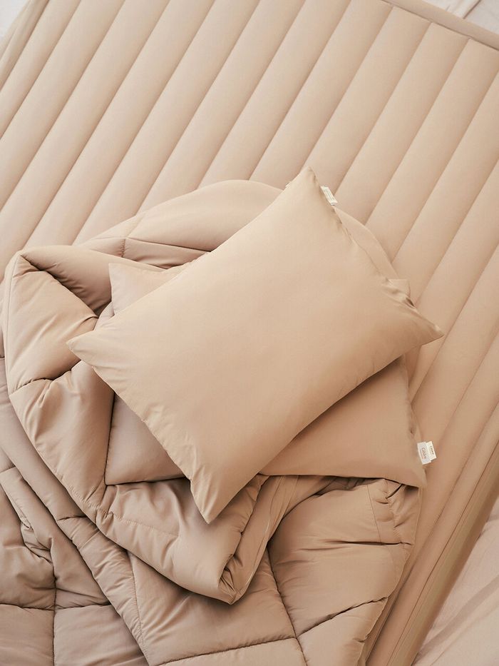 그래핀 에어로웜 침대패드 SS/Q - 감도 깊은 취향 셀렉트샵 29CM