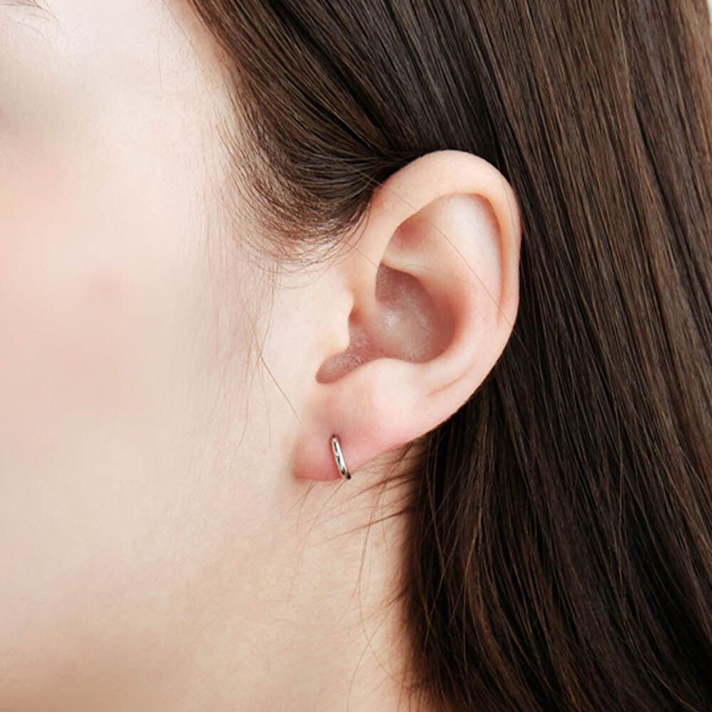 [925 SILVER] Basic One touch Earring - 감도 깊은 취향 셀렉트샵 29CM