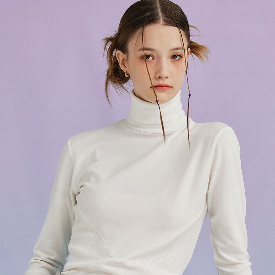 Charlotte Rip Line Turtleneck ( Ivory ) - 감도 깊은 취향 셀렉트샵 29CM