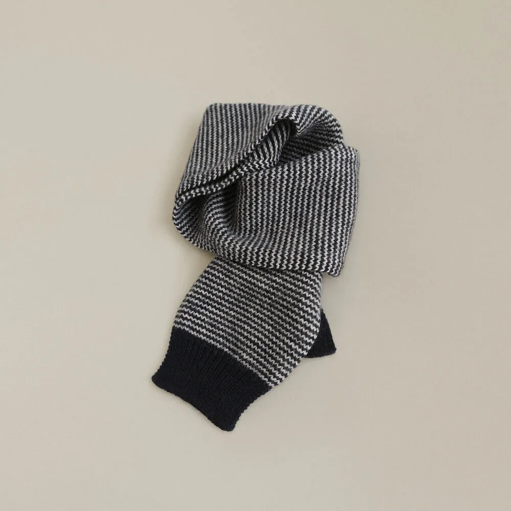 Caron stripe knit muffler (Dark navy) - 감도 깊은 취향 셀렉트샵 29CM
