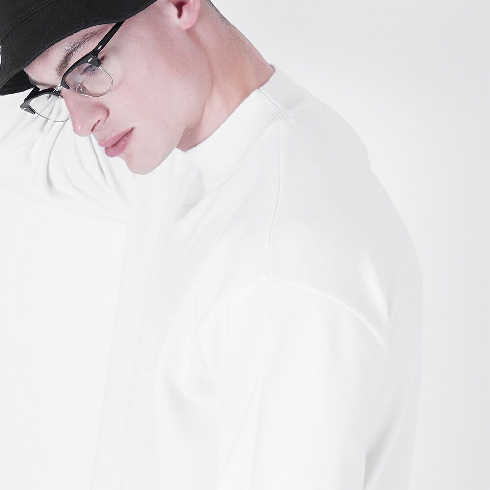 Heavy Basic Half-Neck (White) - 감도 깊은 취향 셀렉트샵 29CM