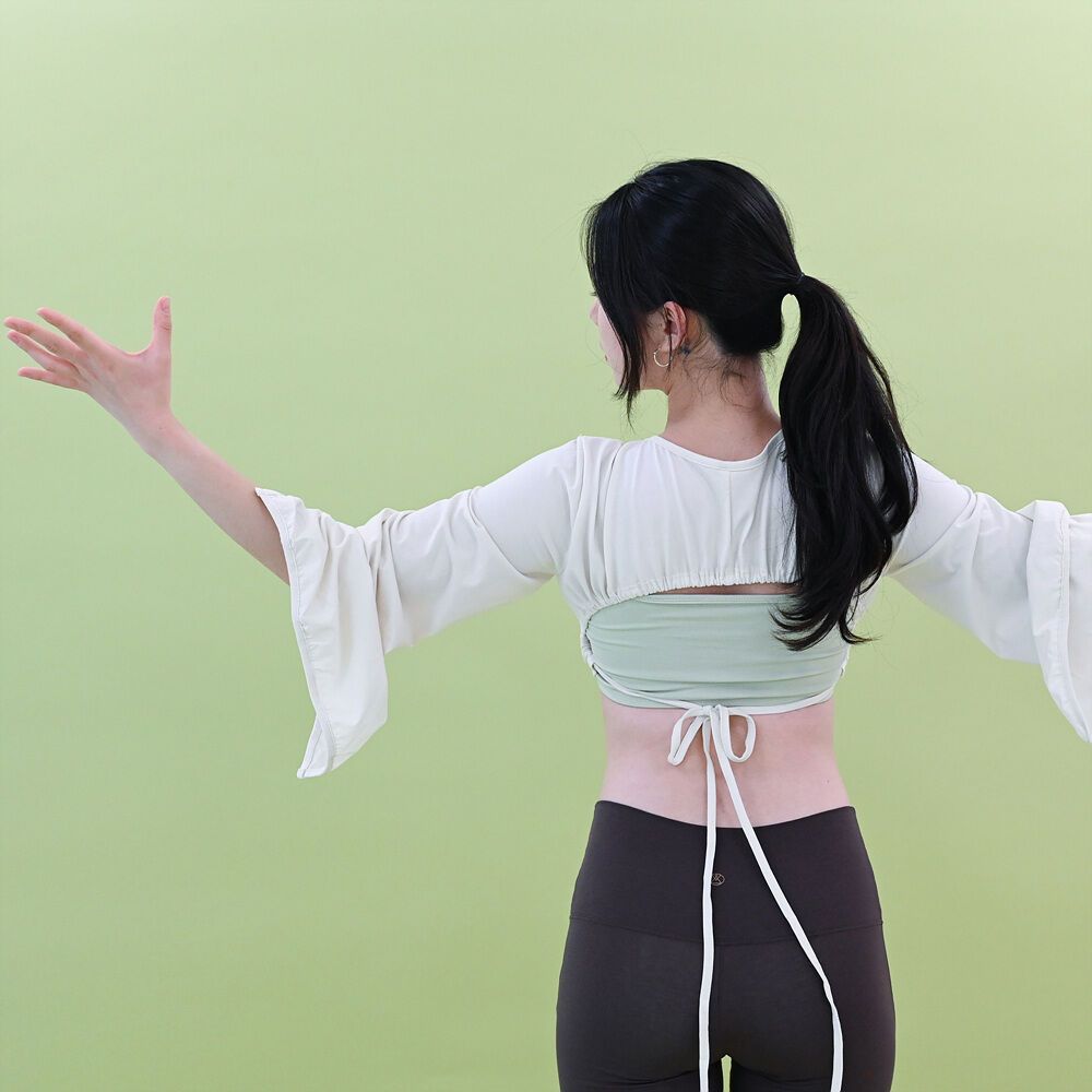 arti flow crop top - 감도 깊은 취향 셀렉트샵 29CM