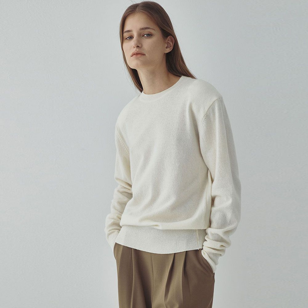 라운드넥 캐시미어 니트 [아이보리] - 감도 깊은 취향 셀렉트샵 29CM