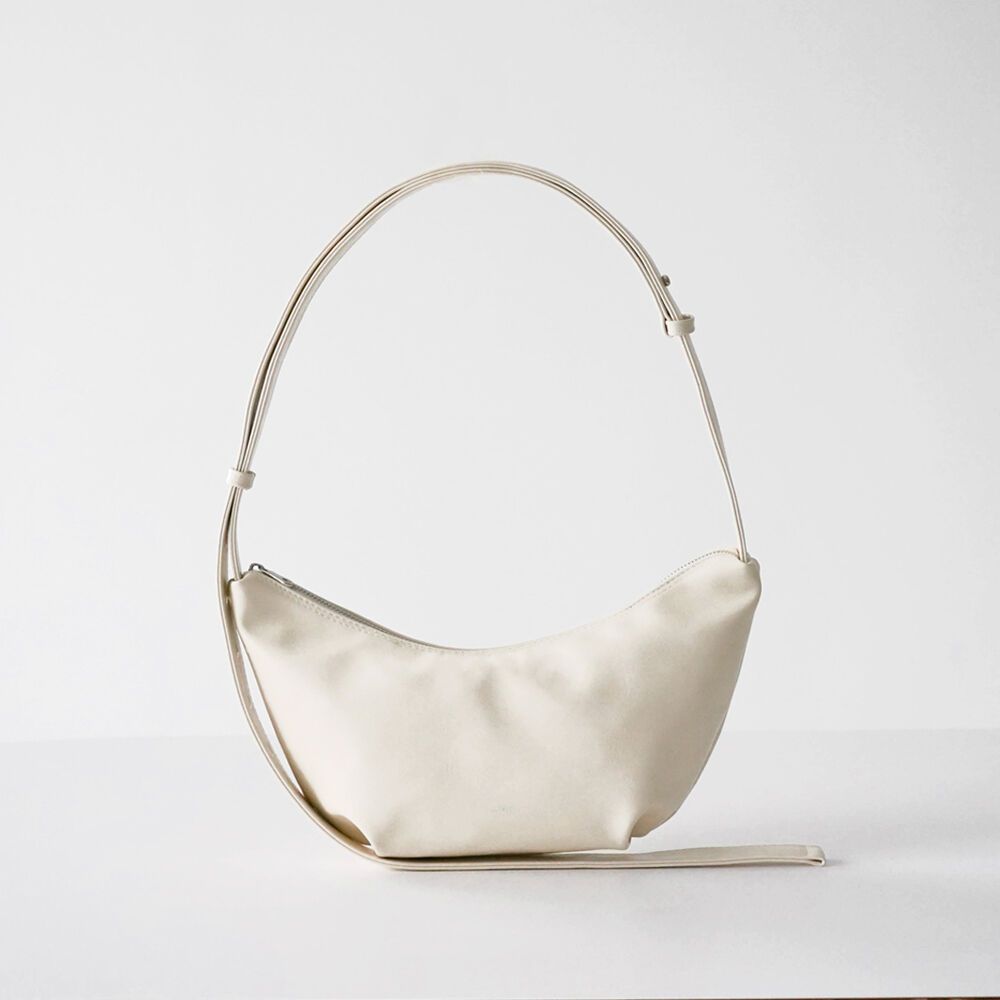 Slit Bag - Ivory - 감도 깊은 취향 셀렉트샵 29CM
