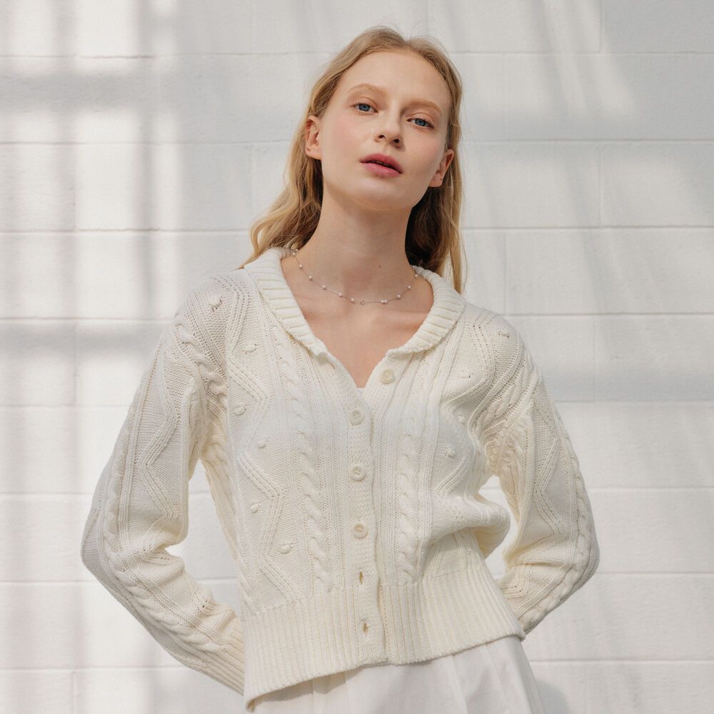 ONE COLLAR CARDIGAN_IVORY - 감도 깊은 취향 셀렉트샵 29CM