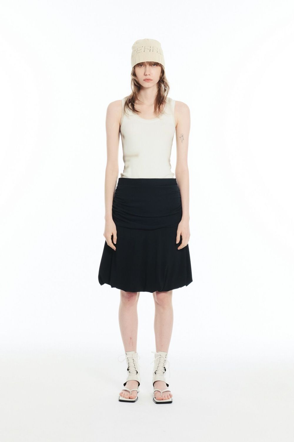 RUCHED SHIRRING SKIRT / BLACK - 감도 깊은 취향 셀렉트샵 29CM