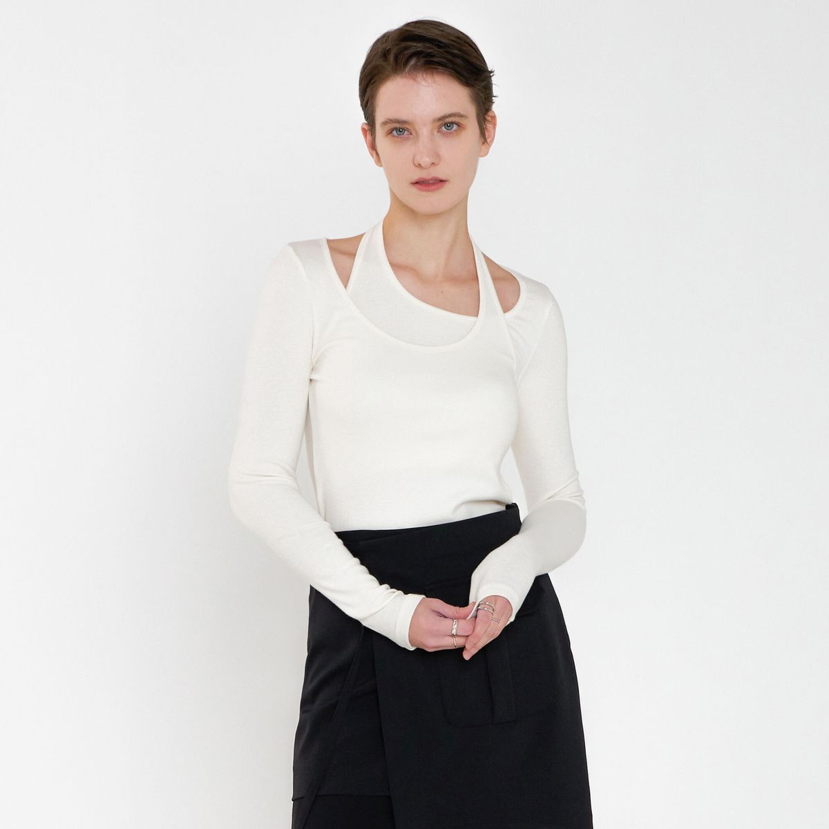 Halter neck String Layered Span Ribbed Tshirts Ivory - 감도 깊은 취향 셀렉트샵 29CM