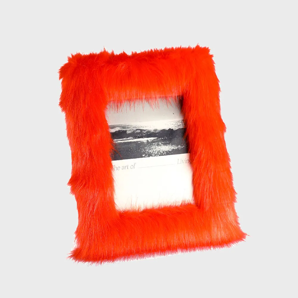 FAUX FUR FRAME(ORANGE) - 감도 깊은 취향 셀렉트샵 29CM