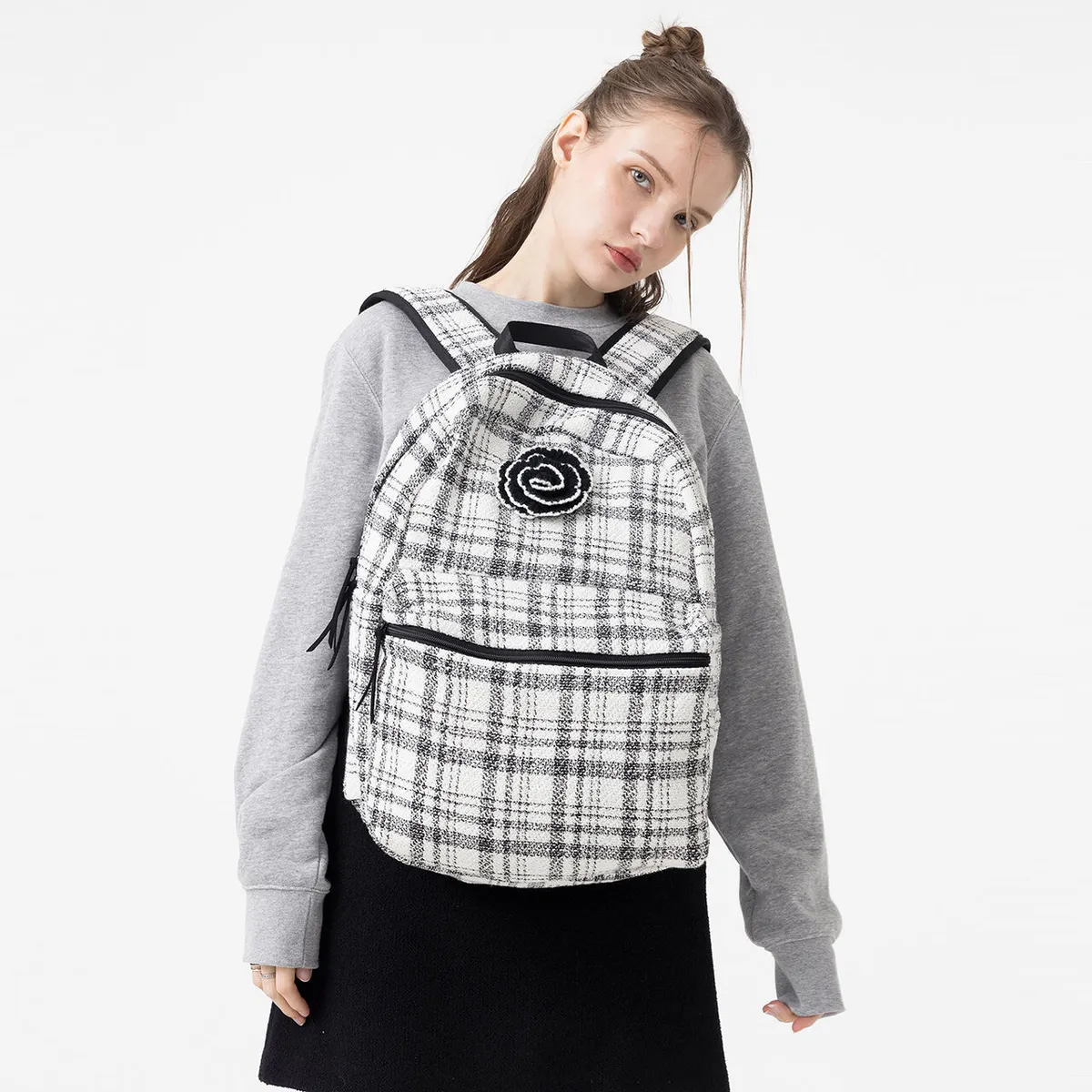 Cozy Backpack [White Tweed] - 감도 깊은 취향 셀렉트샵 29CM