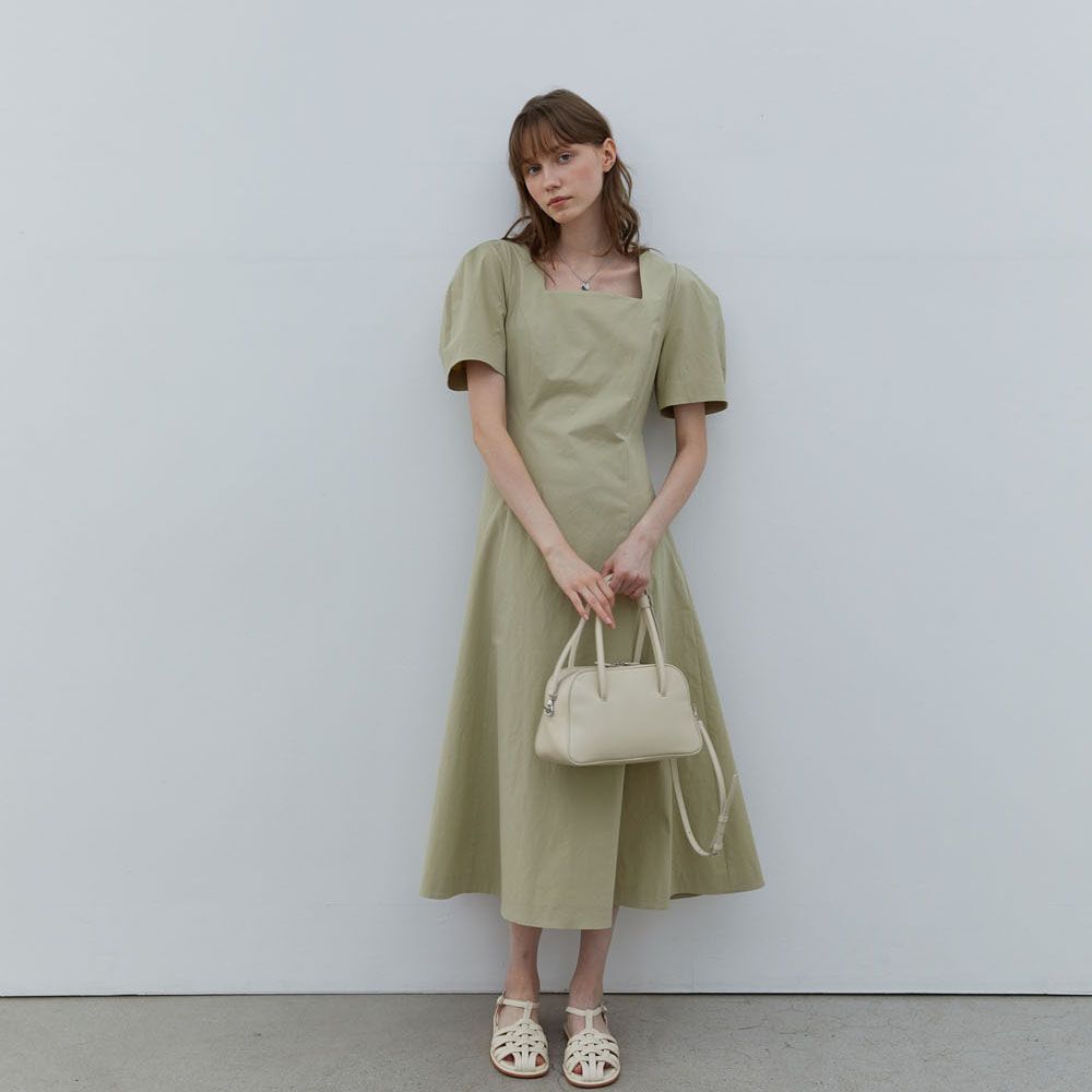 PRINCESS FLARE ONE PIECE - Beige - 감도 깊은 취향 셀렉트샵 29CM