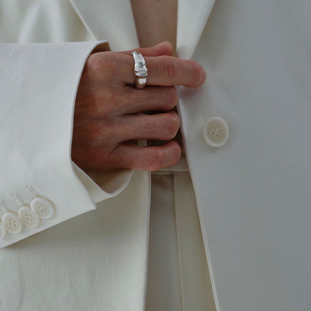 Sepal ring - 감도 깊은 취향 셀렉트샵 29CM