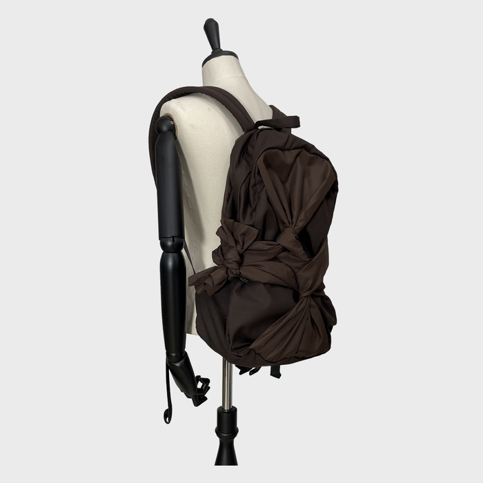 Knotted Backpack (Brown) - 감도 깊은 취향 셀렉트샵 29CM