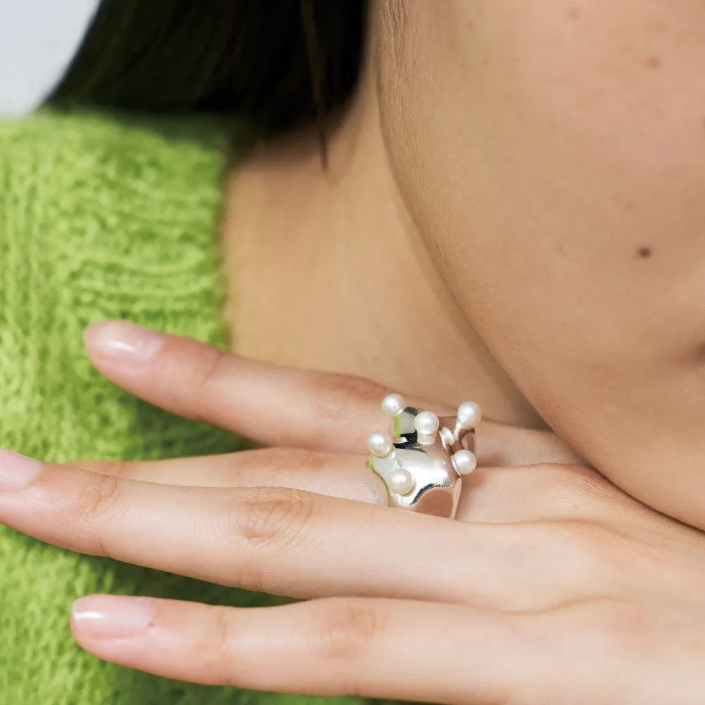 A Bunch of Daisy Ring with Pearl - 감도 깊은 취향 셀렉트샵 29CM