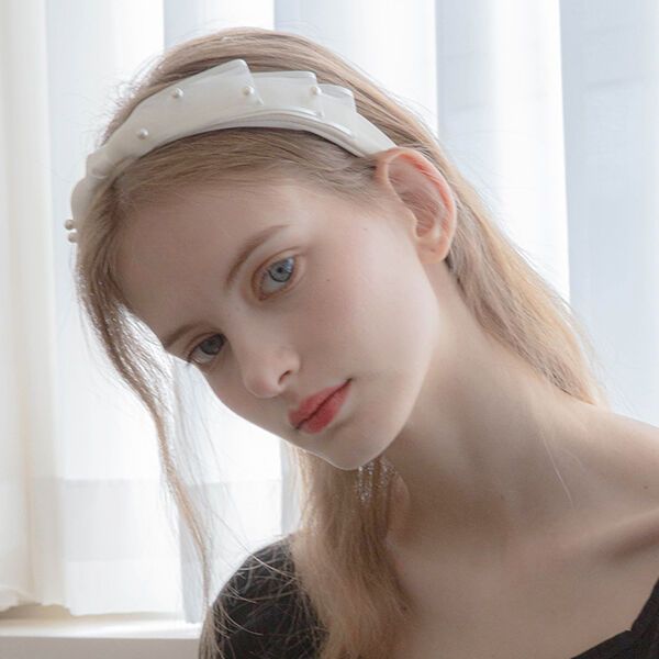 진주 리본 헤어밴드 JP-22-111HB - 감도 깊은 취향 셀렉트샵 29CM