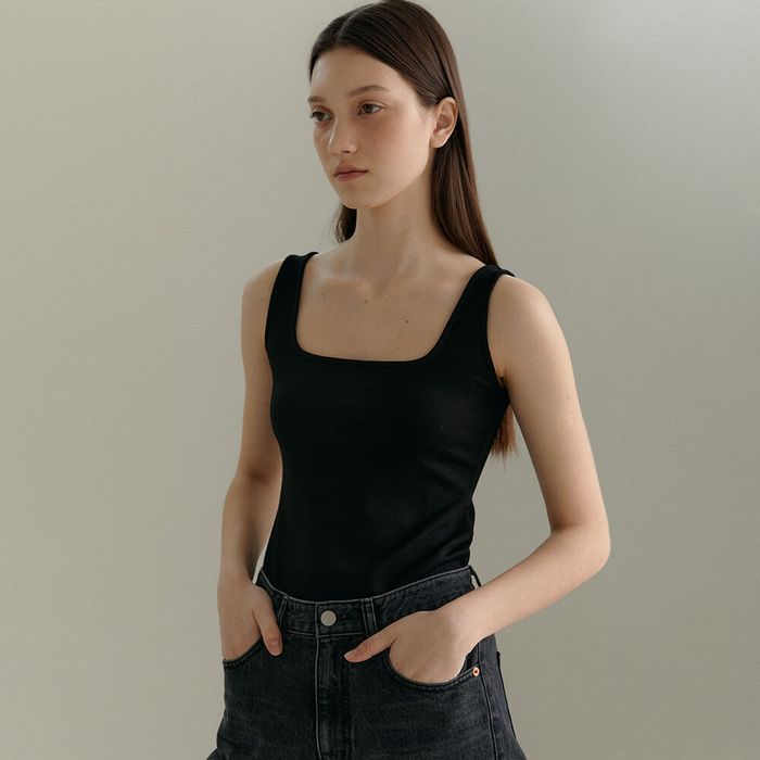 Basic Square Neck Sleeveless Top_2 Colors - 감도 깊은 취향 셀렉트샵 29CM