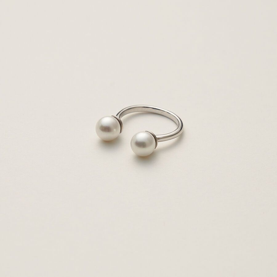 Bless 2 Mother of Pearl Open Ring 블레스 2담수진주 오픈링 - 감도 깊은 취향 셀렉트샵 29CM