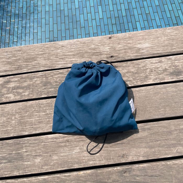 recycle string pouch / lake blue 파우치 - 감도 깊은 취향 셀렉트샵 29CM