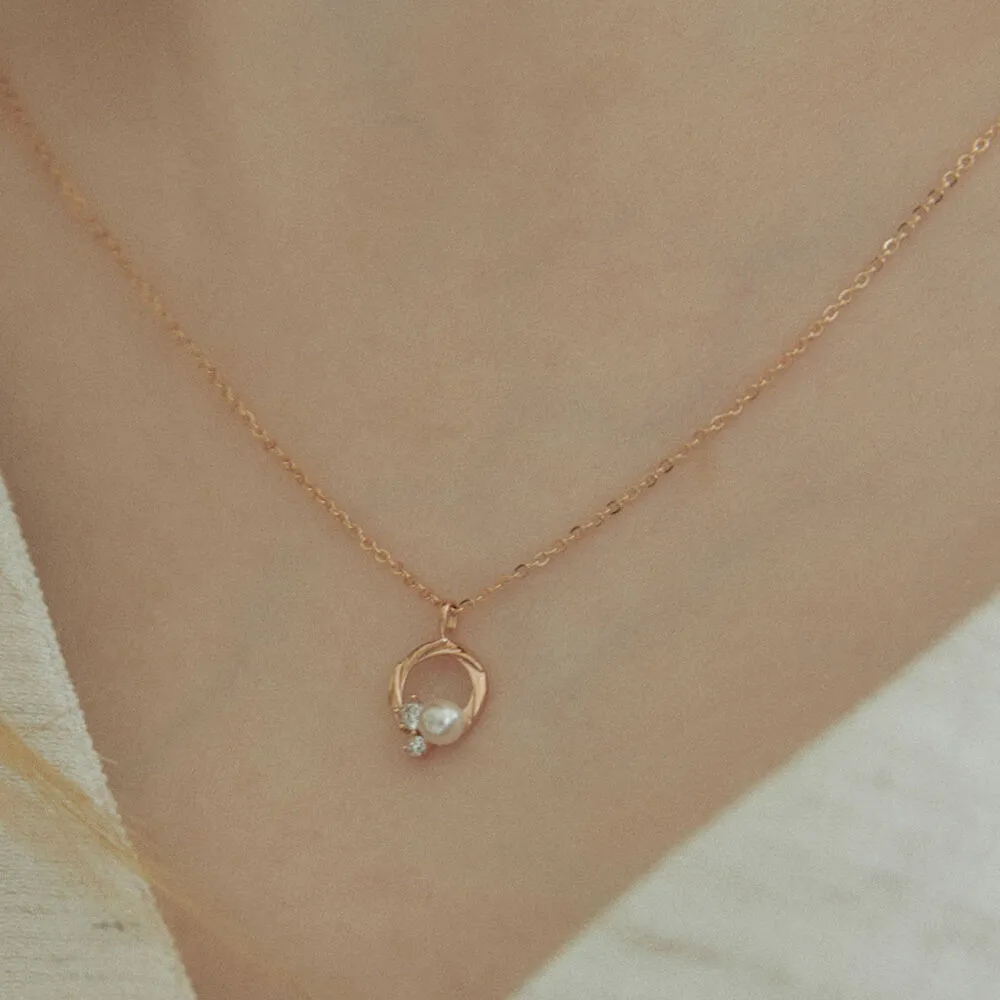 Run Basic Swarovski Pearl 14K Necklace - 감도 깊은 취향 셀렉트샵 29CM