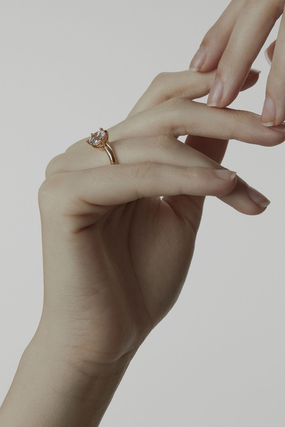 WAVY DIA RING GOLD - 감도 깊은 취향 셀렉트샵 29CM
