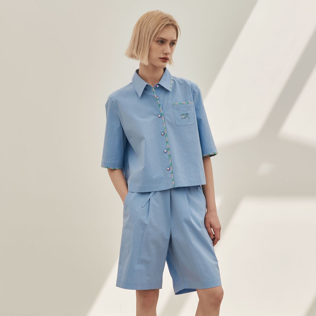 PHIL_CROP & OVER FITTED SHIRT_BLUE - 감도 깊은 취향 셀렉트샵 29CM