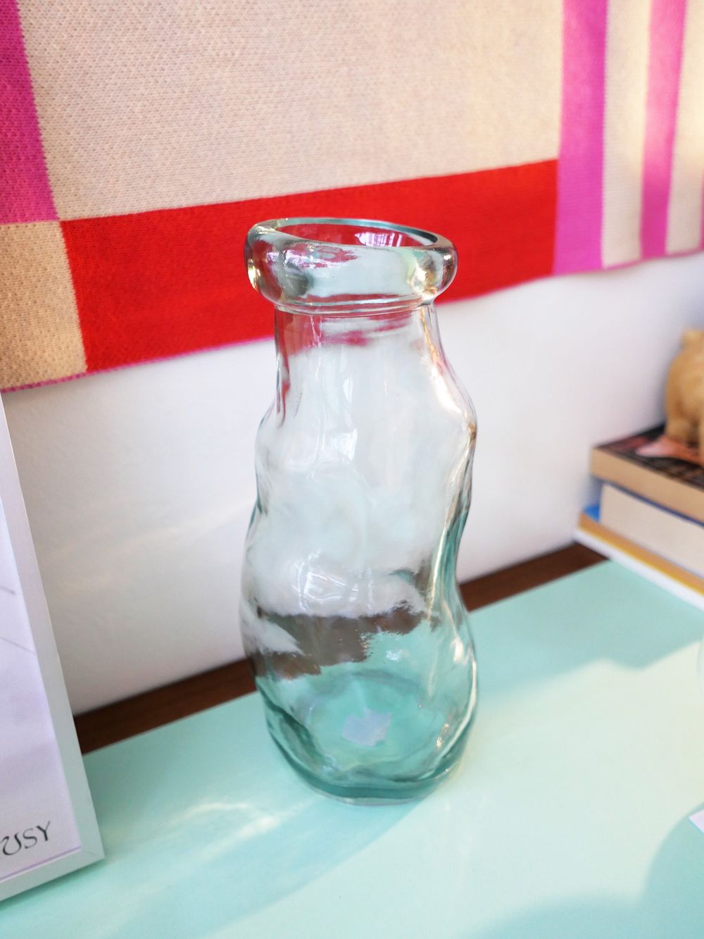 Crushed Glass Bottle Vase - 감도 깊은 취향 셀렉트샵 29CM
