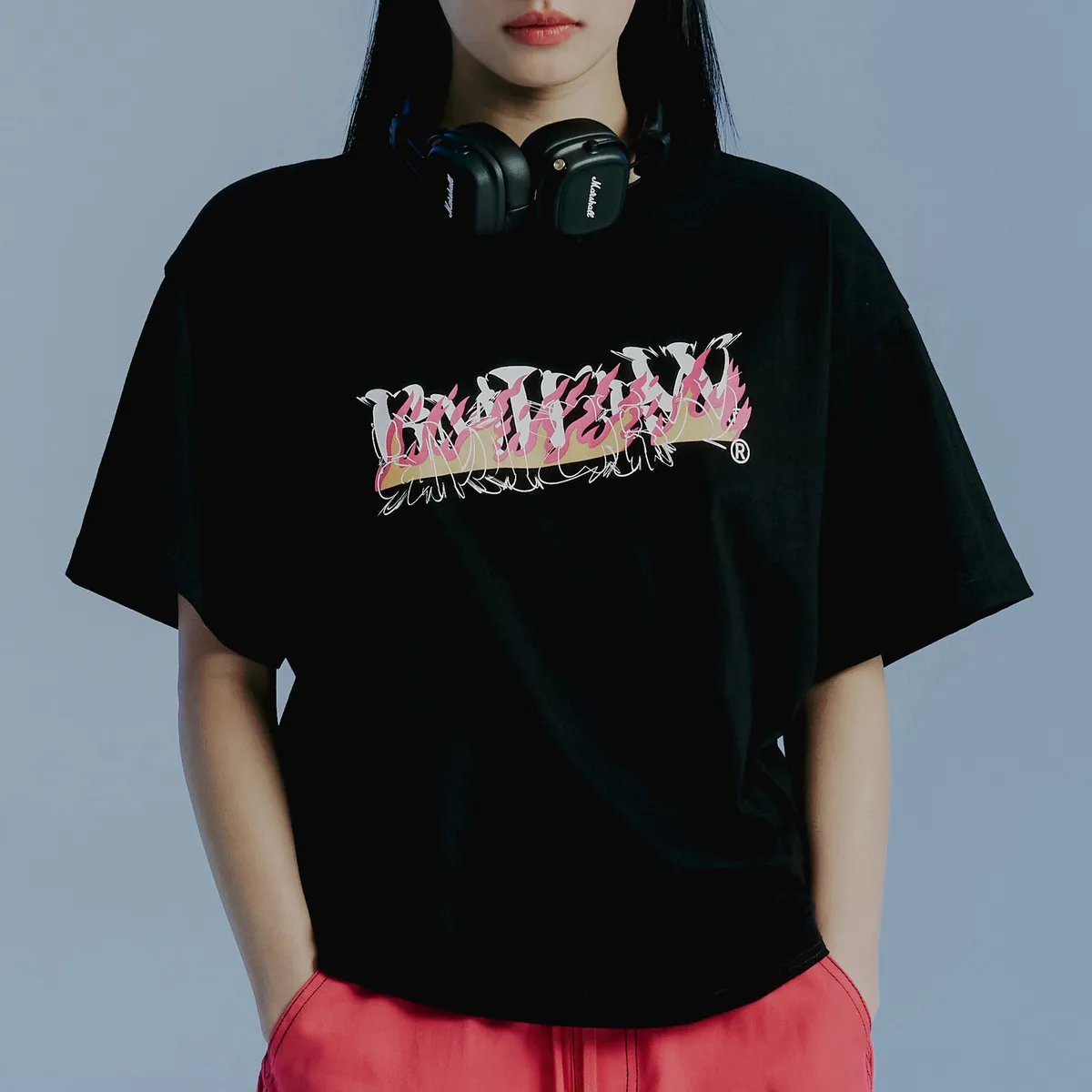 BLAZE LOGO TEE SHIRT_BLACK - 감도 깊은 취향 셀렉트샵 29CM