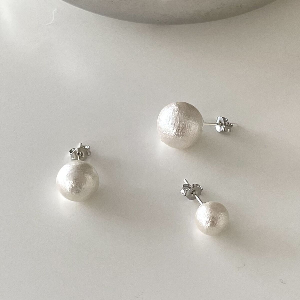 [best] cotton pearl earring (3size) - 감도 깊은 취향 셀렉트샵 29CM