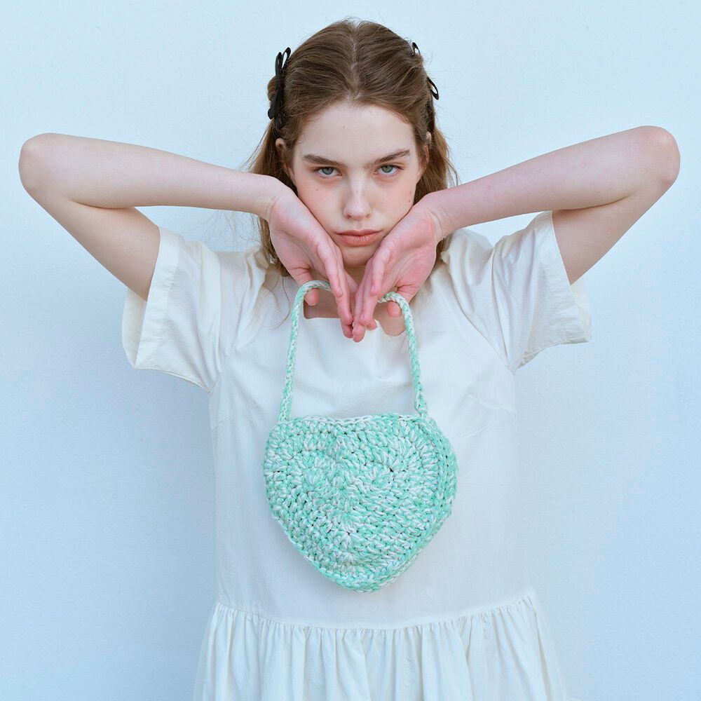 HANDMADE HEART BAG, IVORY+MINT - 감도 깊은 취향 셀렉트샵 29CM