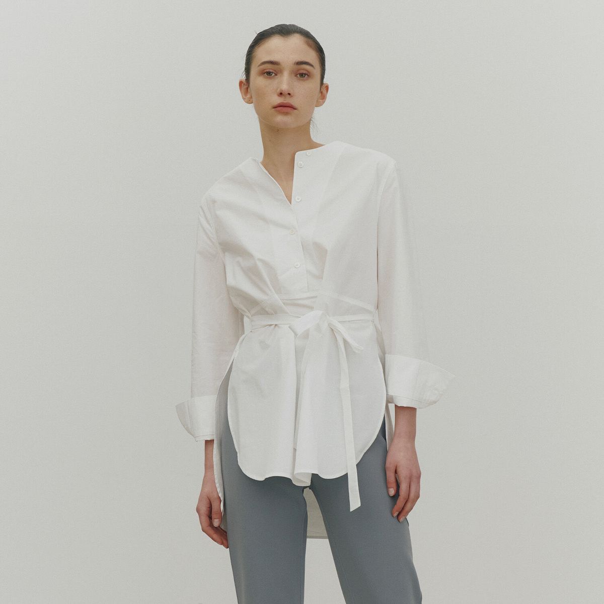 Signature Freya Long String Shirt_White - 감도 깊은 취향 셀렉트샵 29CM