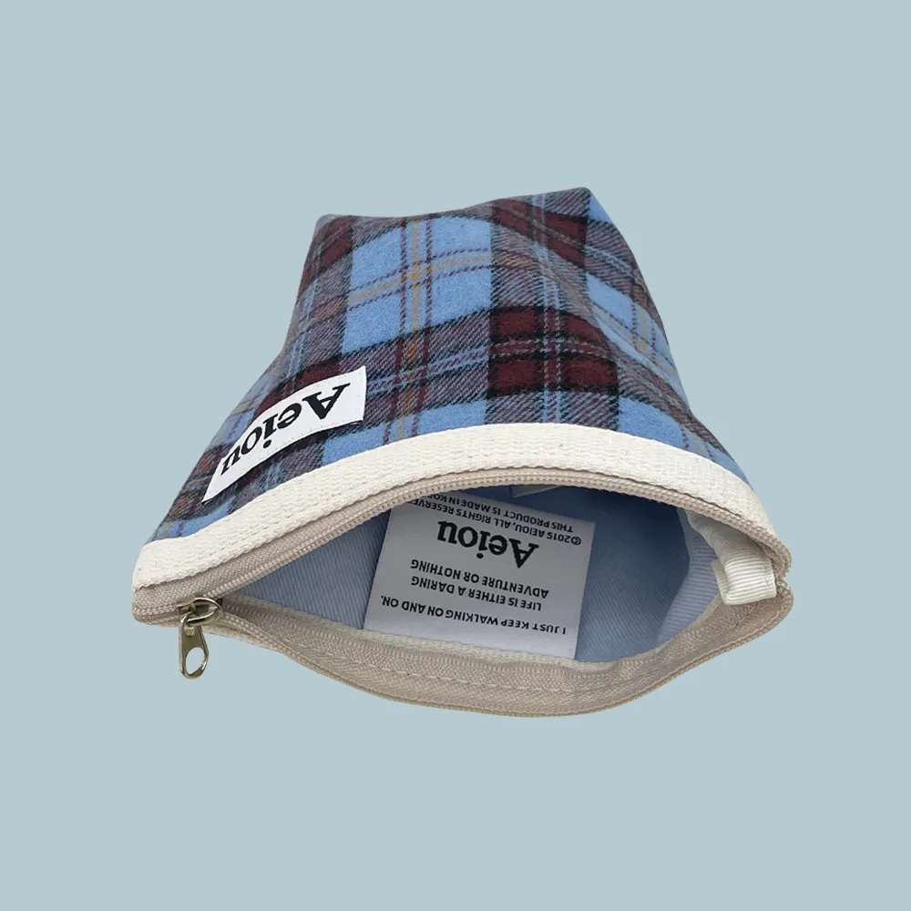 Aeiou Basic Pouch (M size) Tartan Check Blue Burgundy - 감도 깊은 취향 셀렉트샵 29CM