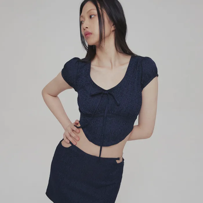 C PUFF RIBBON BLOUSE_DARK NAVY - 감도 깊은 취향 셀렉트샵 29CM