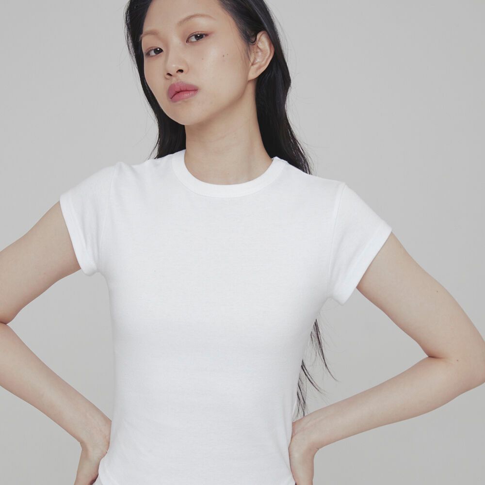 C 90S LINE BASIC T-SHIRT_WHITE - 감도 깊은 취향 셀렉트샵 29CM