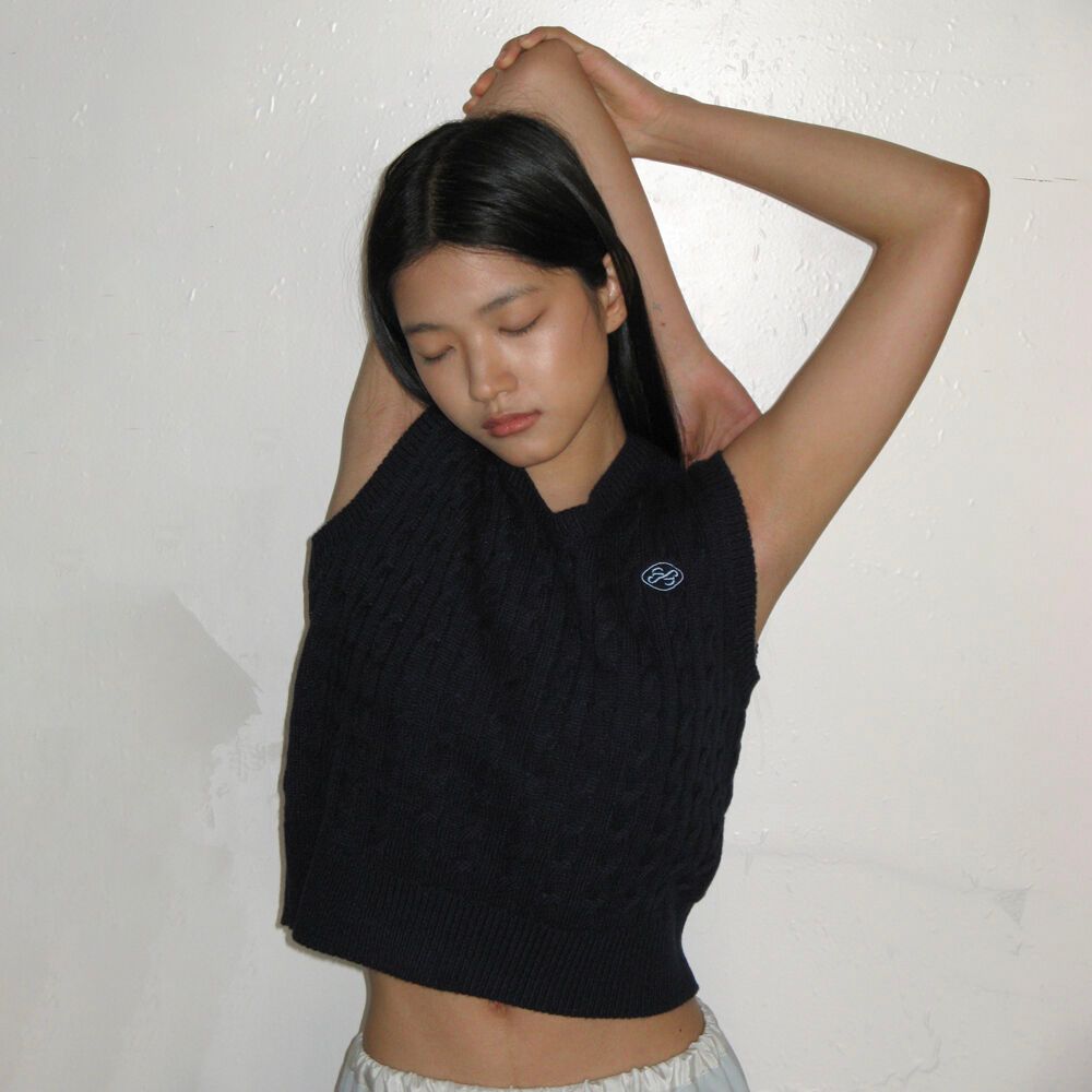 Fisher Slit Cable Knit Vest (Navy) - 감도 깊은 취향 셀렉트샵 29CM