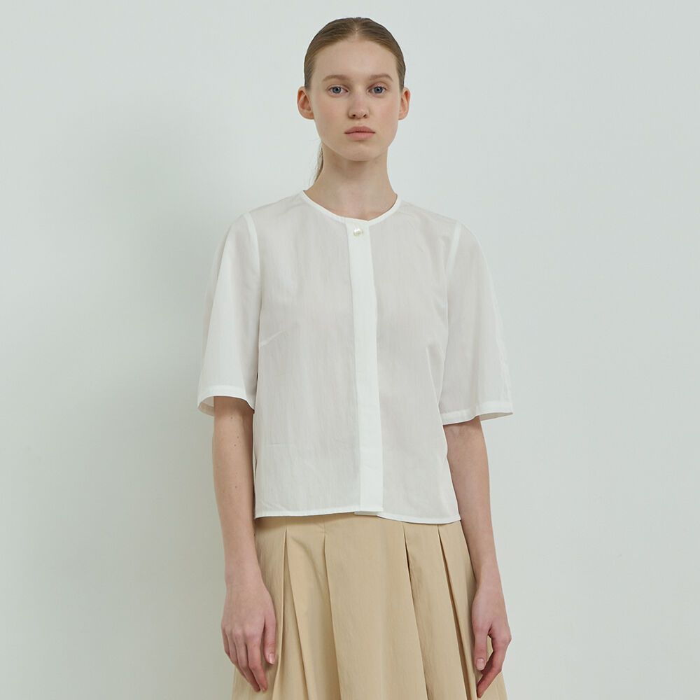 hidden button blouse_(2color) - 감도 깊은 취향 셀렉트샵 29CM