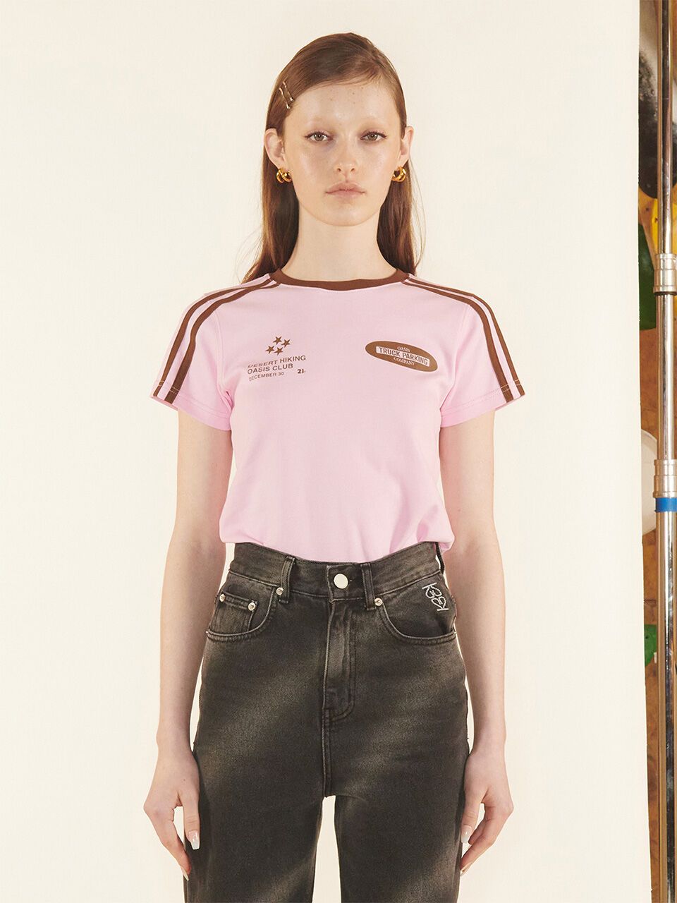 Oasis Football T-shirt Pink - 감도 깊은 취향 셀렉트샵 29CM