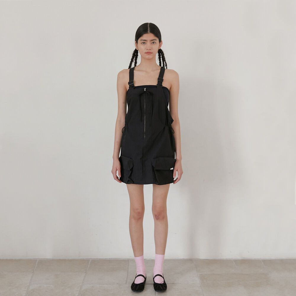 cargo string mini overall (black) - 감도 깊은 취향 셀렉트샵 29CM